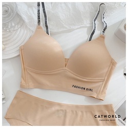 元氣女孩。無鋼圈字母肩帶運動風無痕內衣 (膚)B杯-Catworld